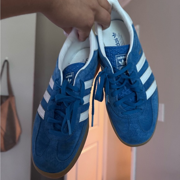 adidas | Shoes | Adidas Blue And White Gazelle Sneakers Classic Design ...